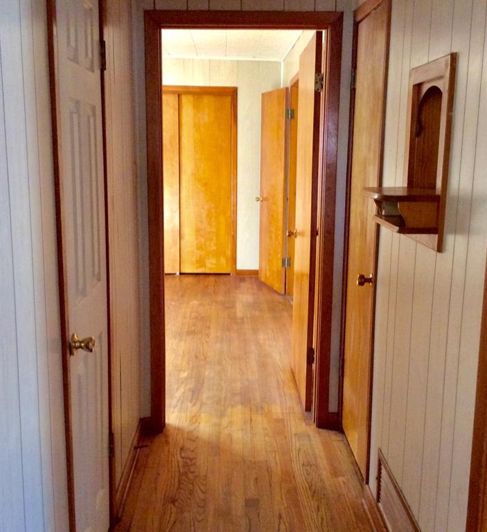 105 W Russell Ave, Bonham, TX 75418 - HAR.com