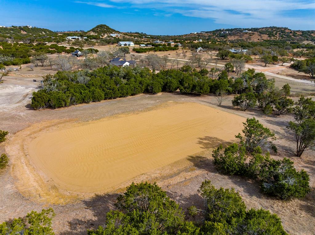 455 Cool Water Ranch Rd, Fredericksburg, TX 78624 - HAR.com